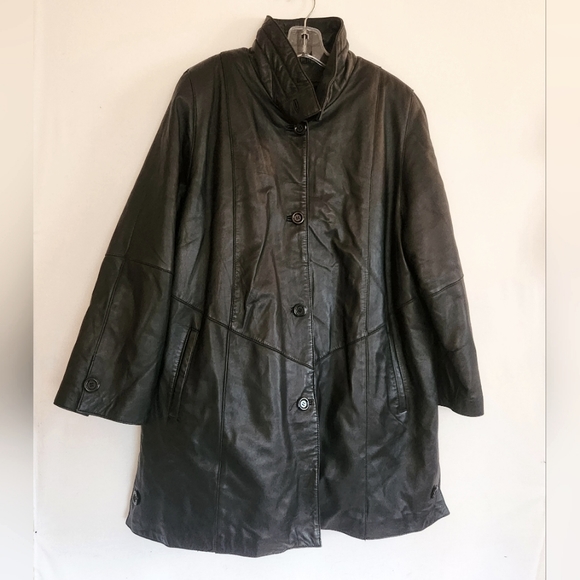 Komitor | Jackets & Coats | Vintage Komitor Black Leather Jacket With ...